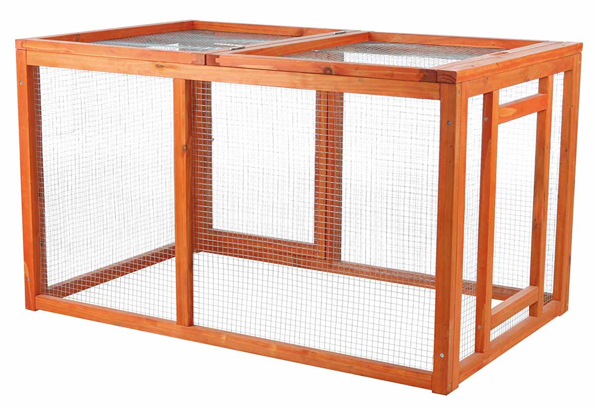 Free Chicken Run Ideas You Can DIY This Weekend
